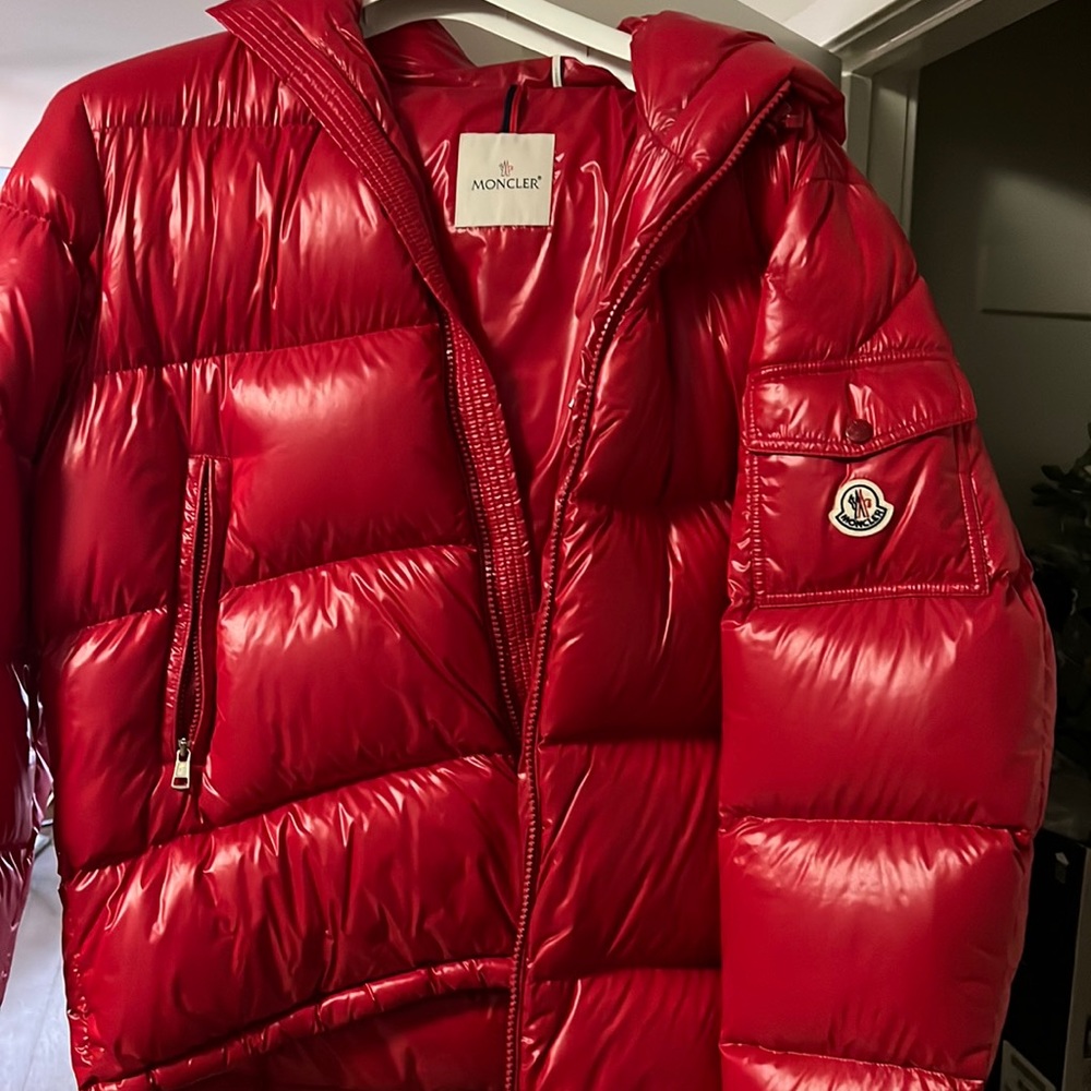 Moncler Red Down Puffer - Gem